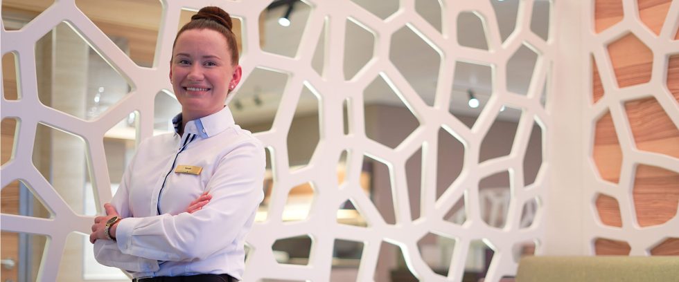Work and discover the world on the go – with sea chefs - Hamburg Cruise ...