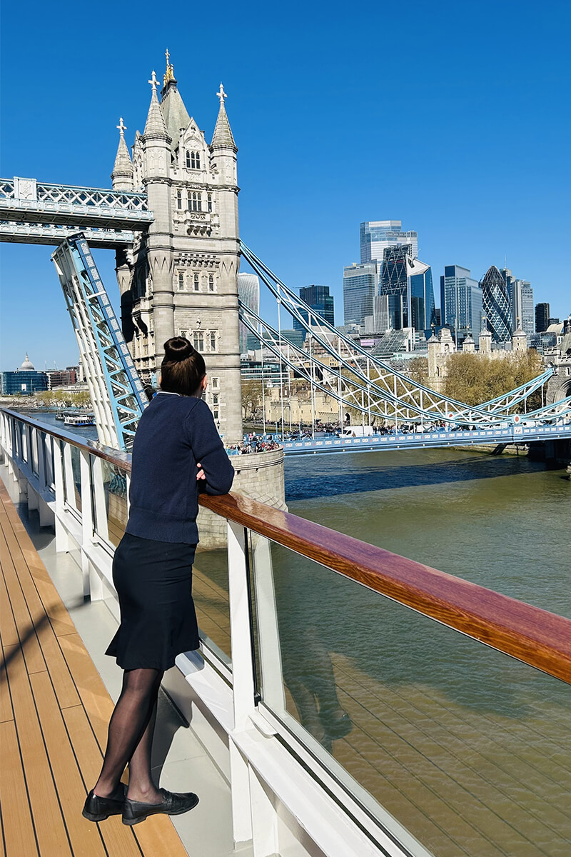 Work and discover the world on the go – with sea chefs - Hamburg Cruise ...